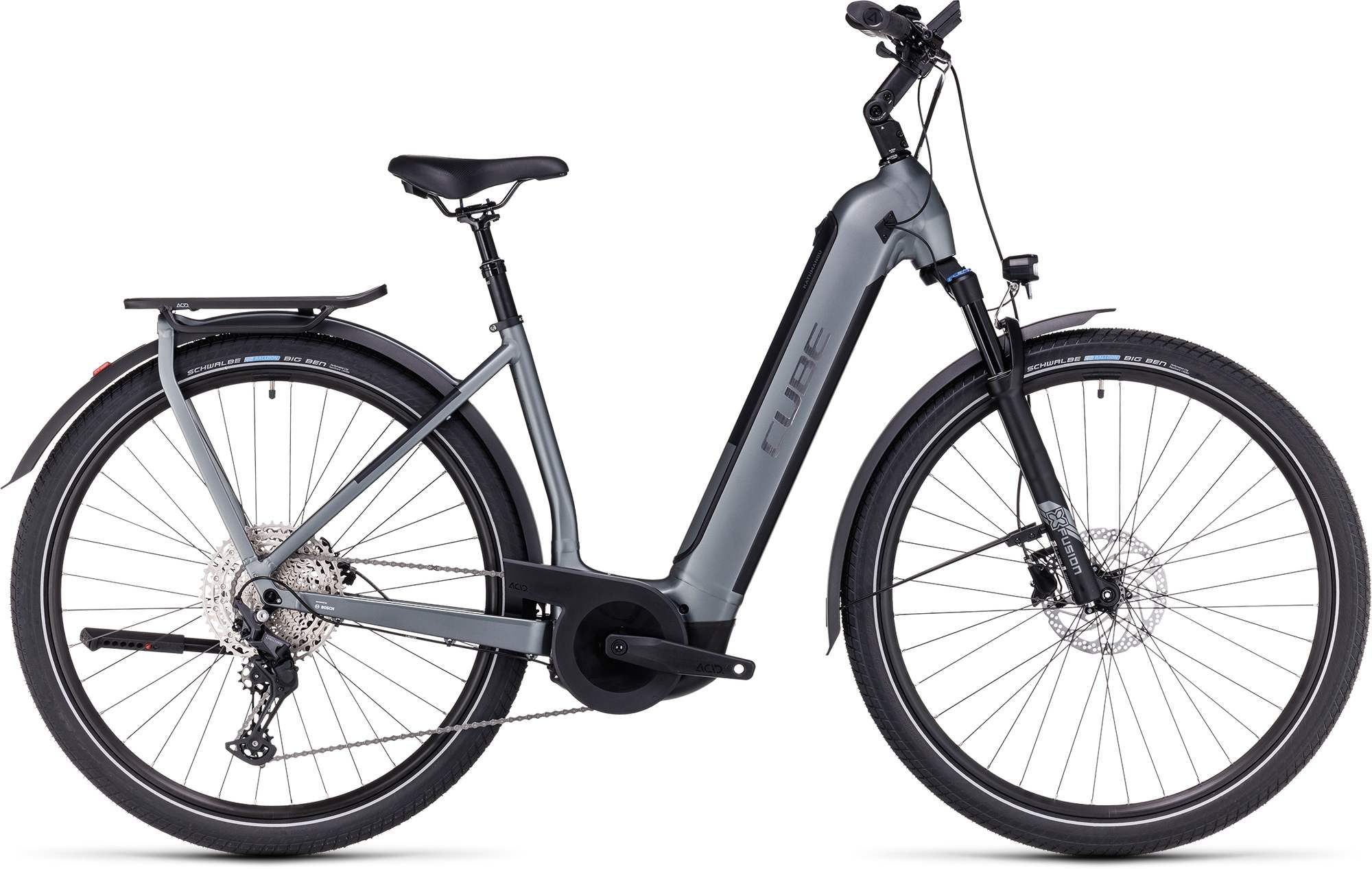 Cube Kathmandu Hybrid 750